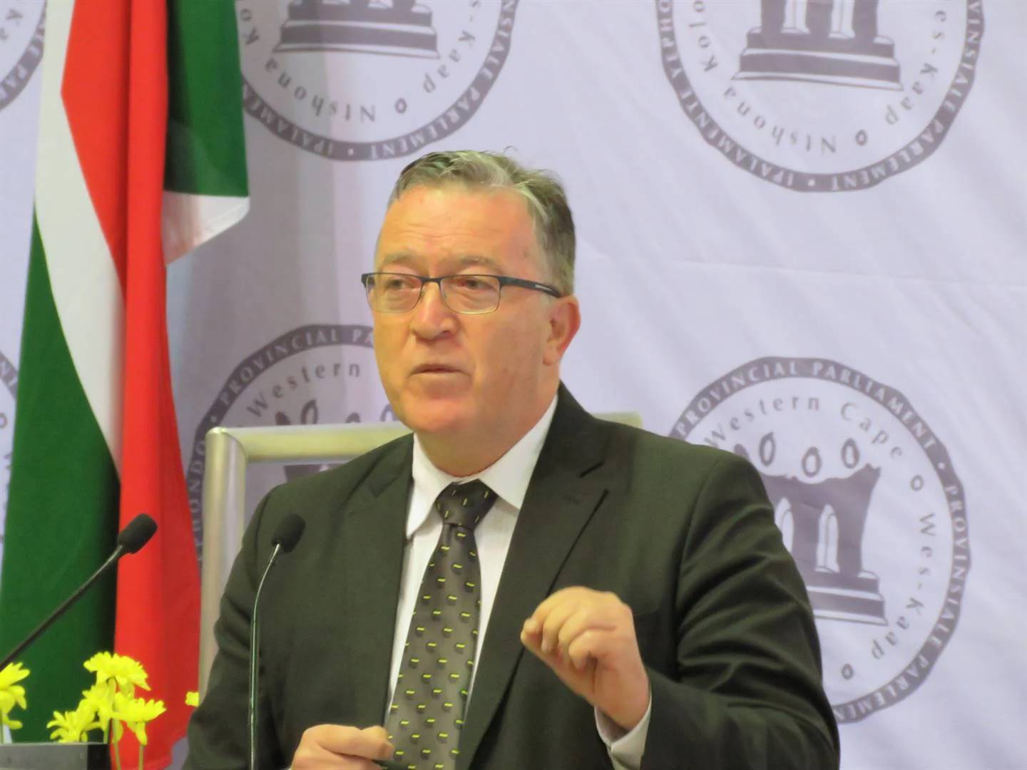 Mosie aanvaar om nuwe speaker vir Wes-Kaap aan te stel | Netwerk24