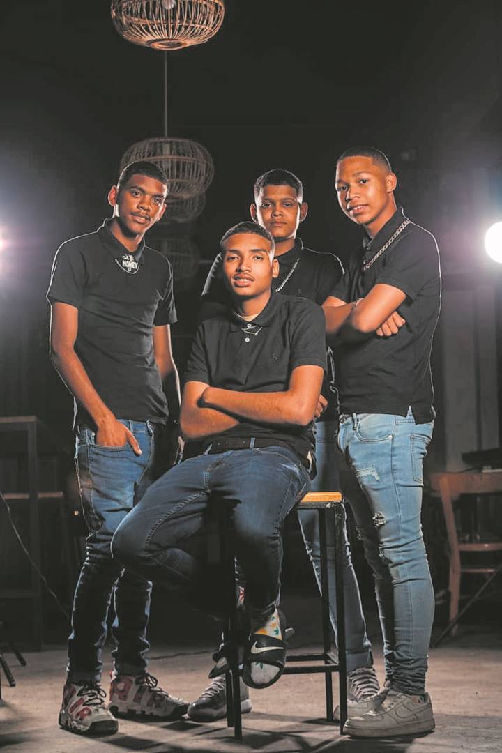Dis lekker festive! | Son