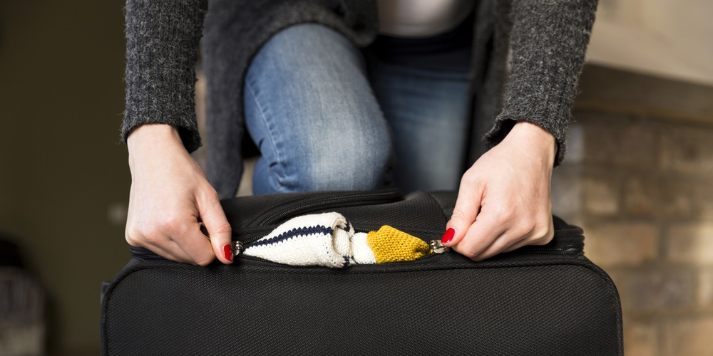 WATCH: Are you packing correctly? 7 tips to help you avoid overpacking ...