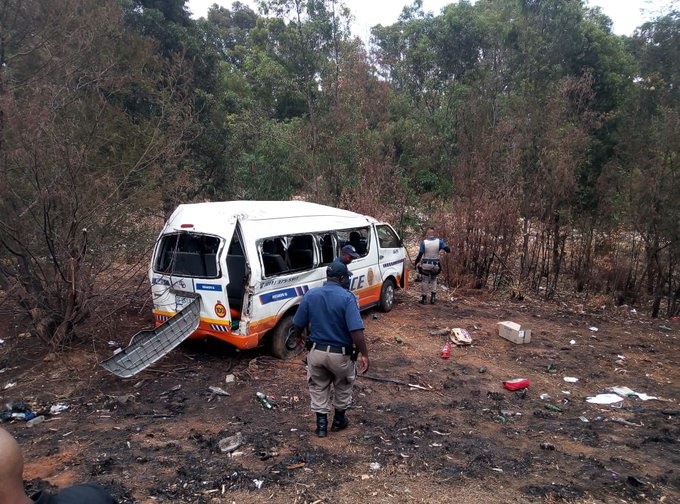 7 JMPD OFFICERS INJURED IN AN ACCIDENT! | Daily Sun