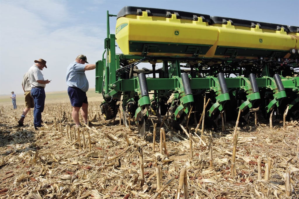 Stel grond reg voor jy met bewaringsboerdery begin | Landbou