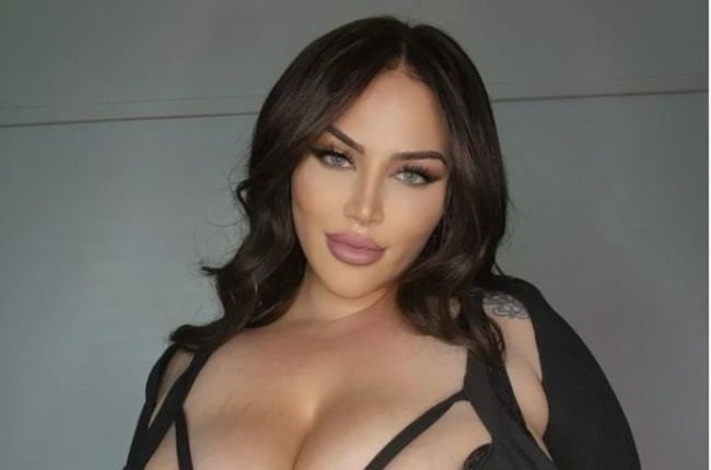 This Australian Woman s M cup Breasts Just Won t Stop Getting Bigger This Australian Woman s M cup Breasts Just Won t Stop Getting Bigger