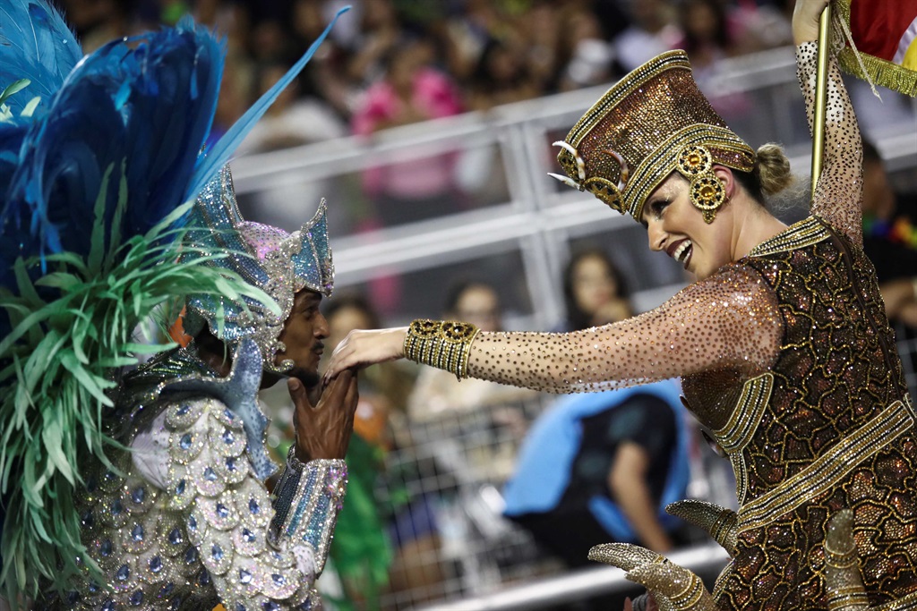 PHOTOS | Brazil carnival returns at full steam; record tourism expected ...