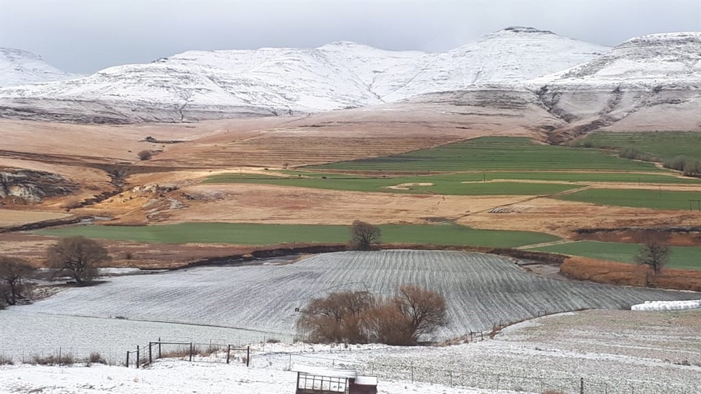 KYK | Sneeu omtower Oos-Kaap in sprokieslandskap | Netwerk24