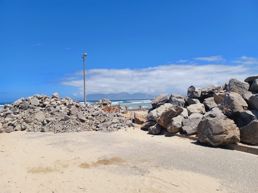 10 years later, popular Fisherman's Lane beach get's a R20m upgrade ...