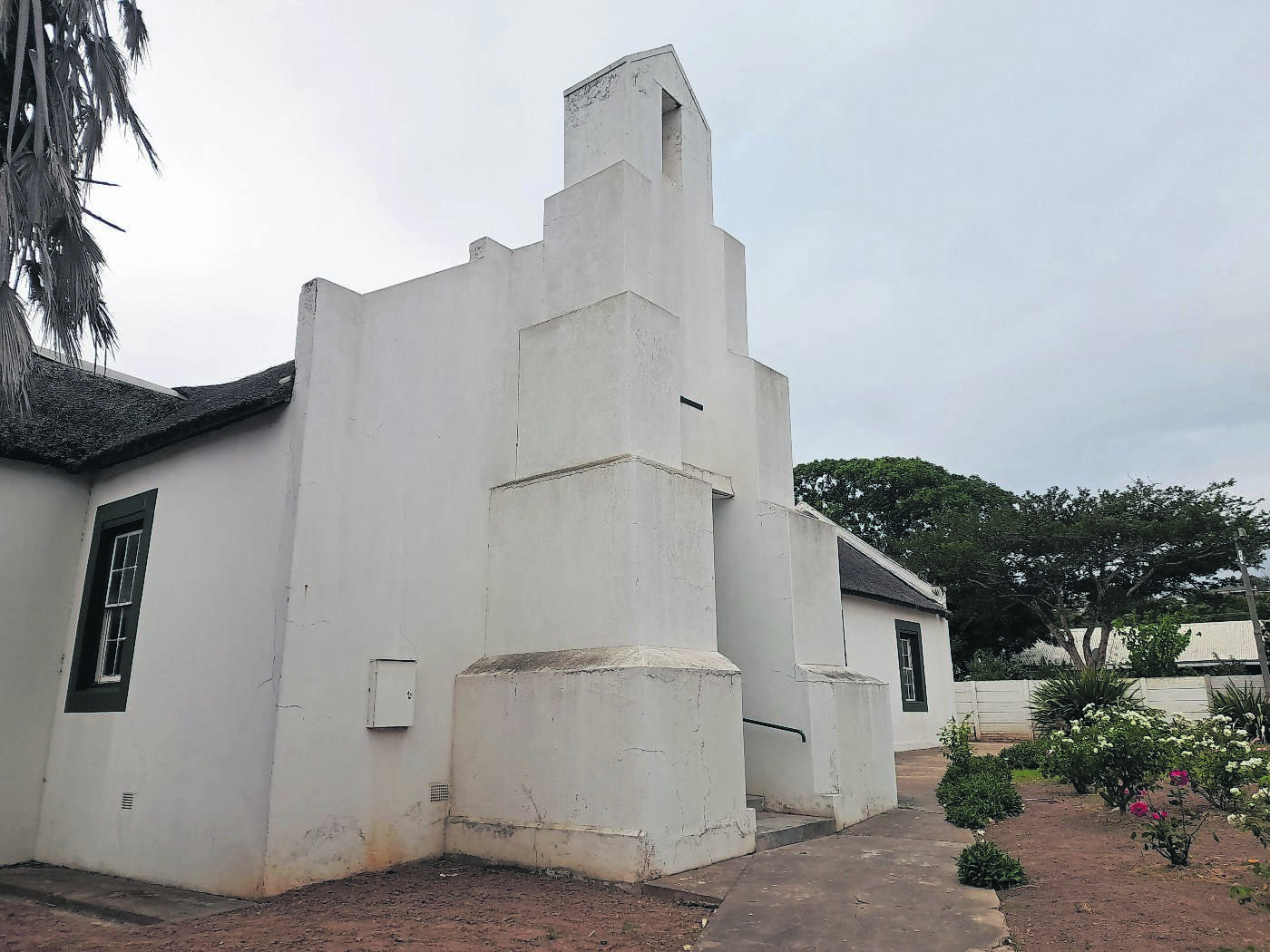 Nuwe baadjie vir kerk van 167 jaar | Son