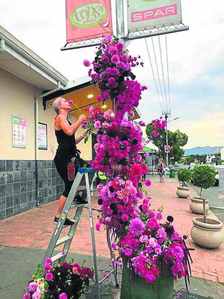 Blomme in die tyd van Covid-19 | Netwerk24