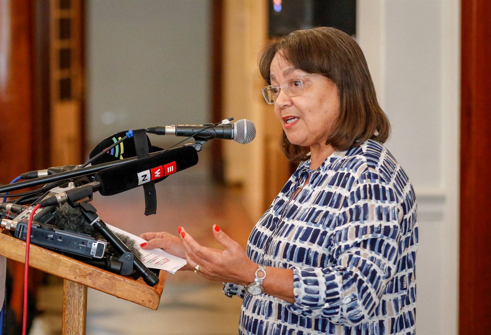 De Lille asks SA Tourism board why it should not be dissolved over ...