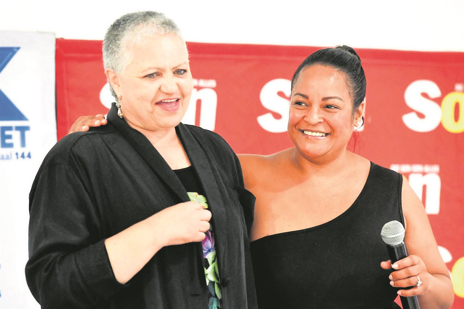 FOTO's | Maynard Mall Activation | Son