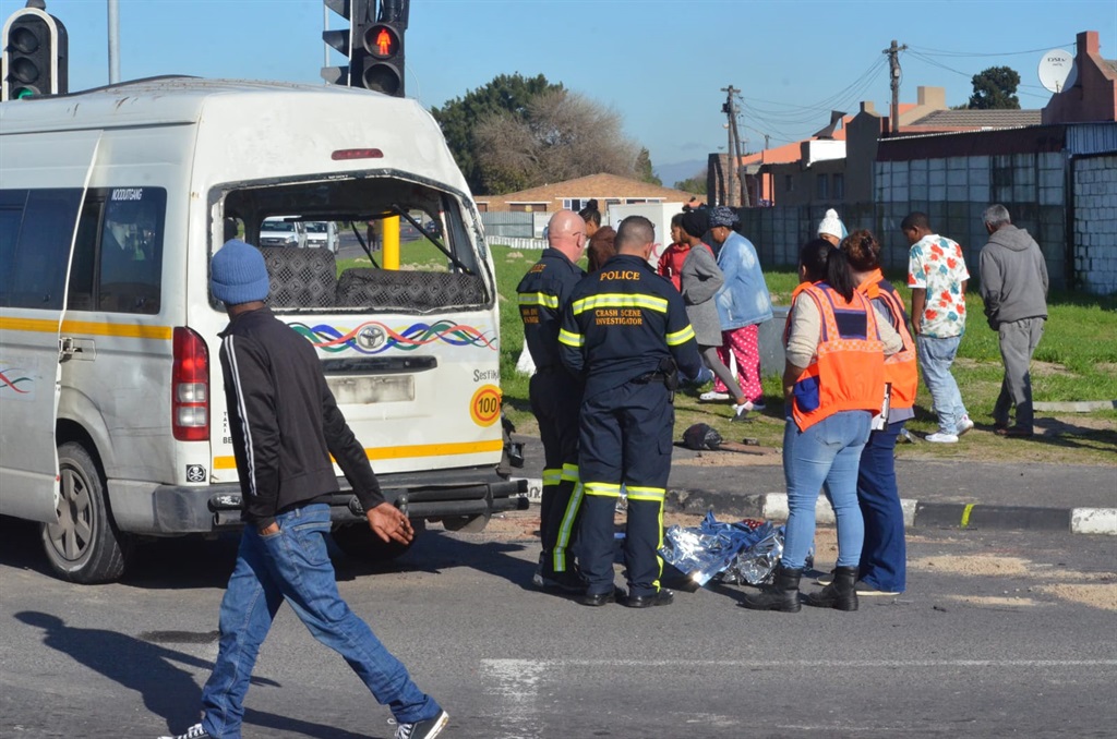 Five killed after taxi 'skips' robot! | Daily Sun