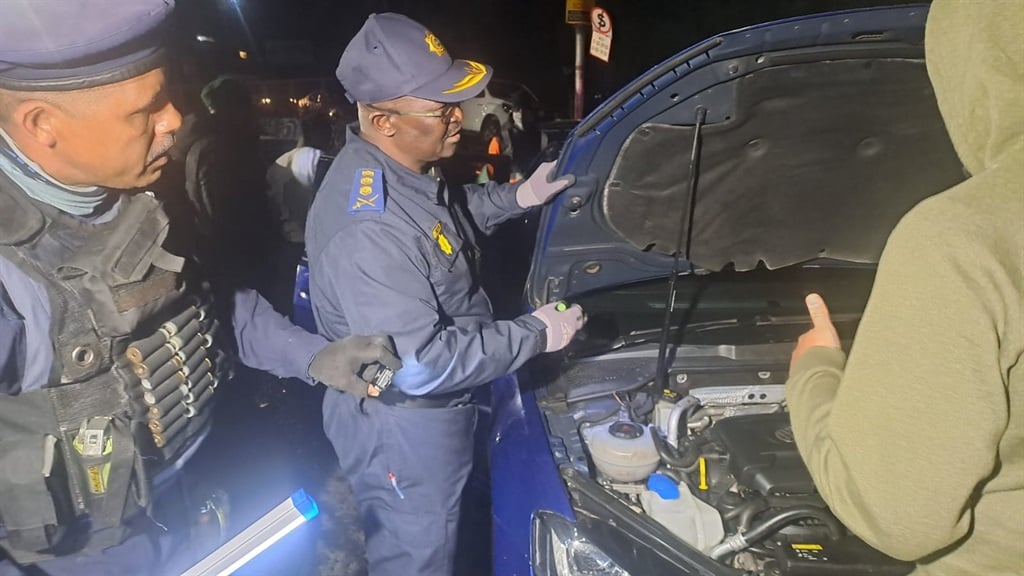 Cops seize fong kong goods worth R30 million! | Daily Sun
