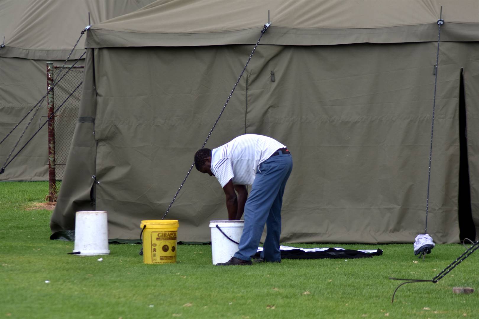 Lesufi: Nog te veel hawelose mense beweeg rond | Netwerk24