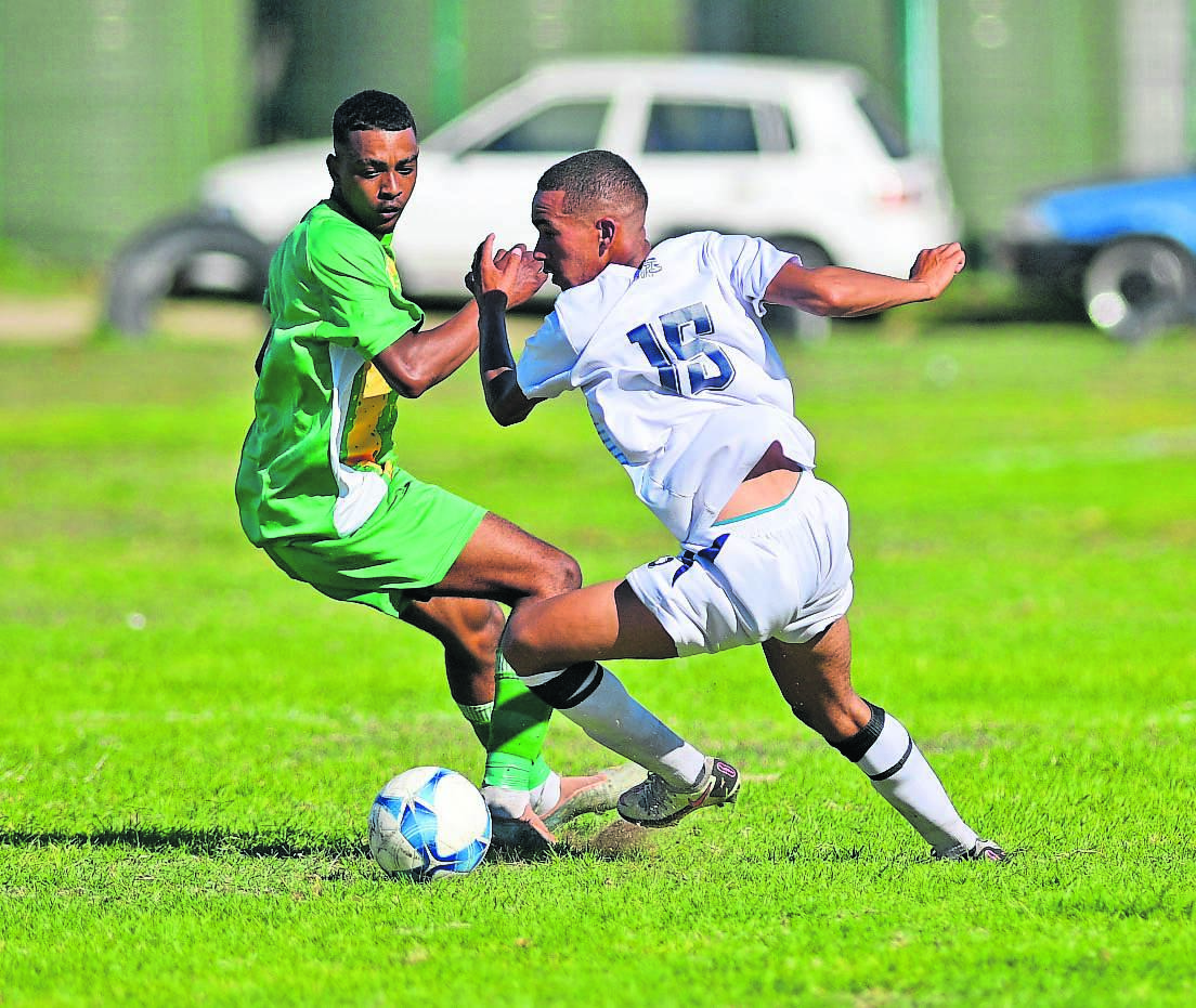 Greenwood verloor 2 keer en top-plek op log | Son