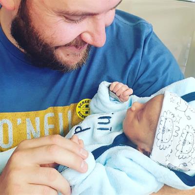 Blapsie van Molly en Wors se baba kom vroeg tydens lockdown