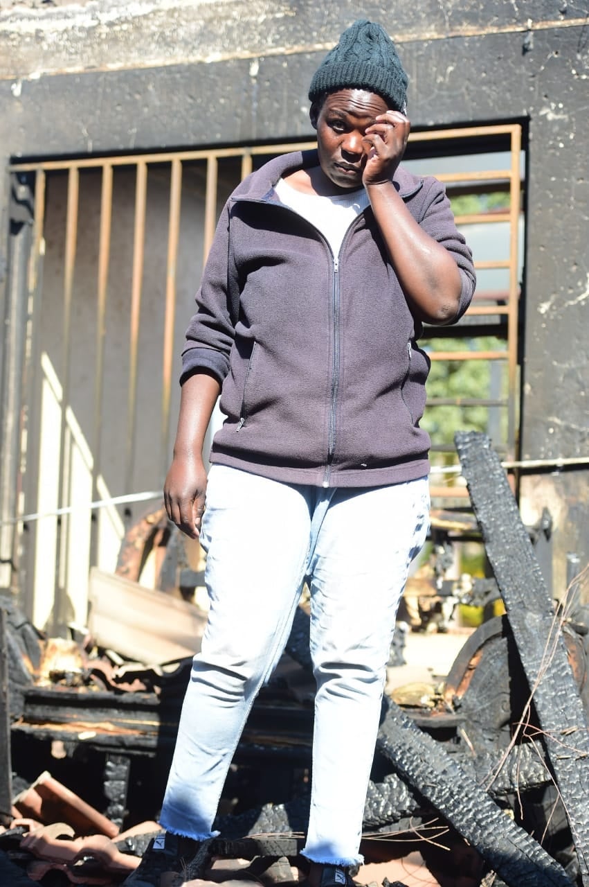 Mystery fire leaves mum and kids homeless! | Daily Sun