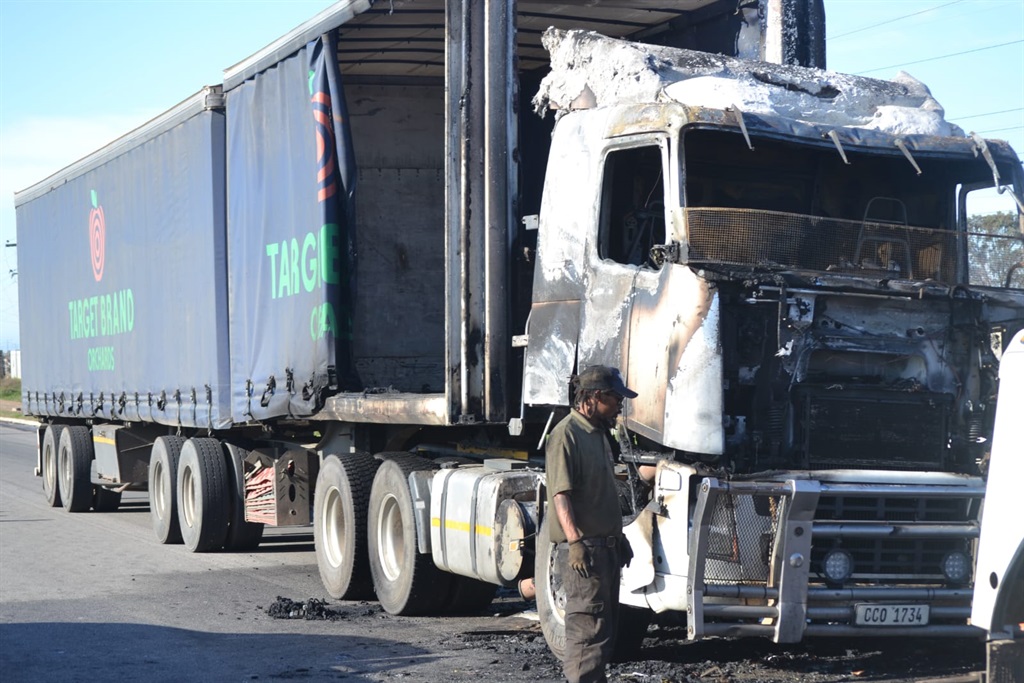 Ramaphosa residents set trucks on FIRE! | Daily Sun