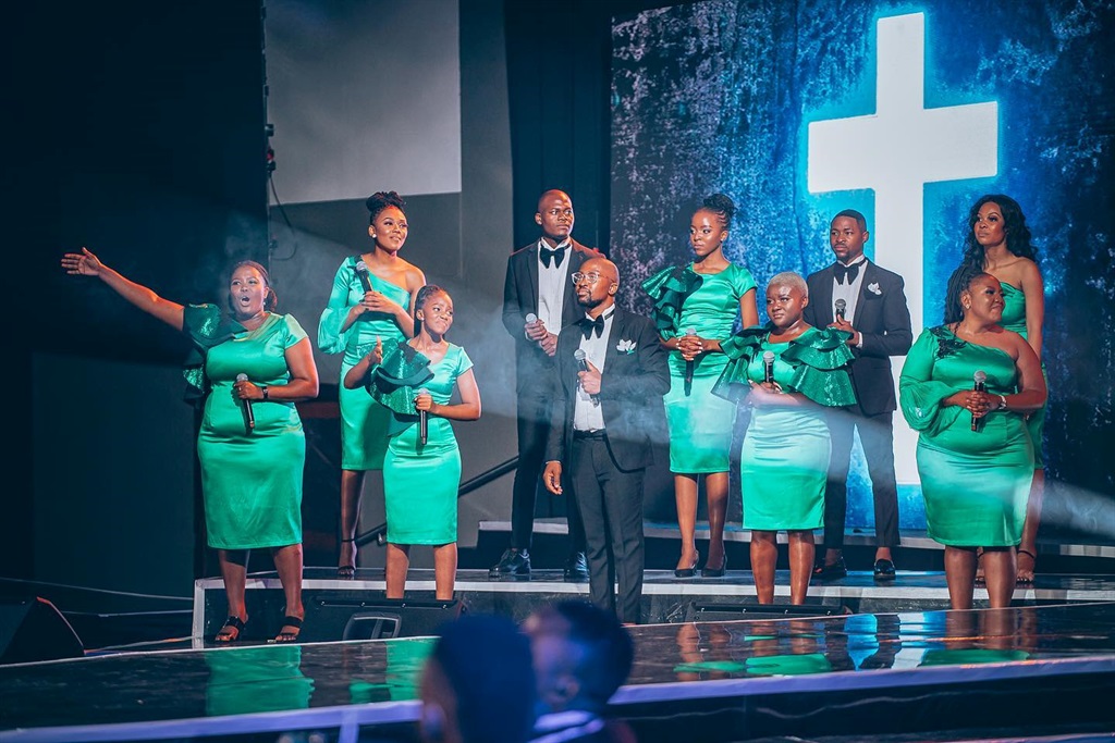 Gospel choir hops on the yanos! | Daily Sun