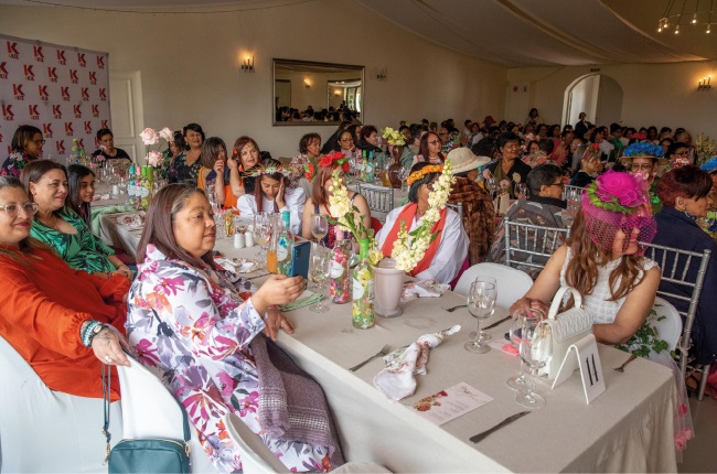 Suidooster-sterre, “fabulous florals” en kos vir die siel by Kuier ...
