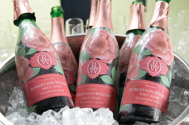 Suidooster-sterre, “fabulous florals” en kos vir die siel by Kuier ...
