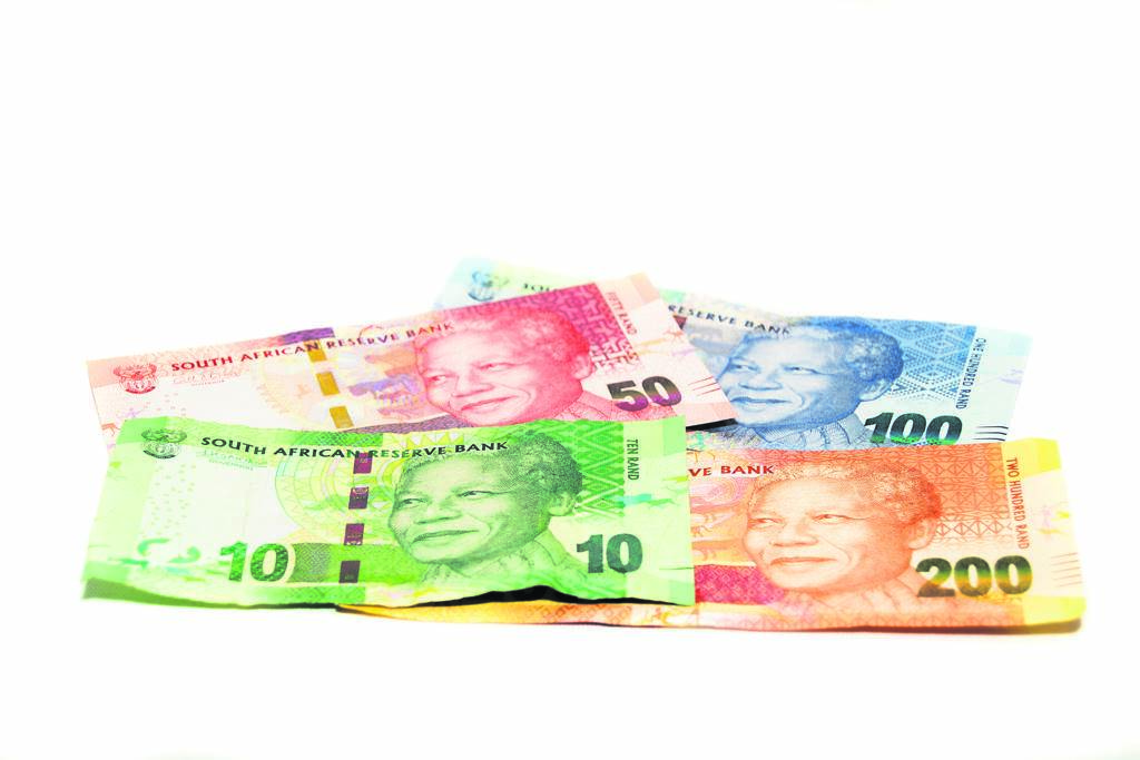 Fake gattas vra geld 'om te help' | Son