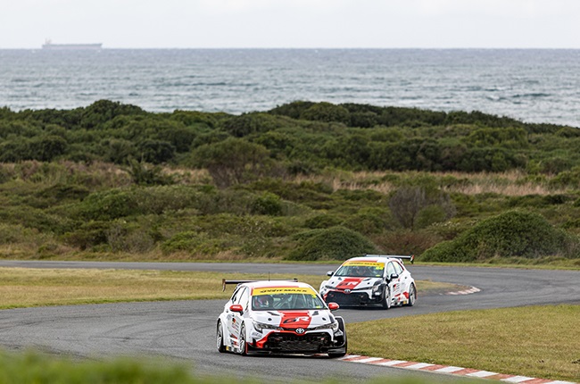 Toyota roars to GTC victory around high-speed East London Grand Prix ...