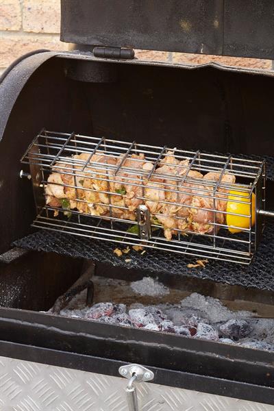 Giant pork espetada | News24