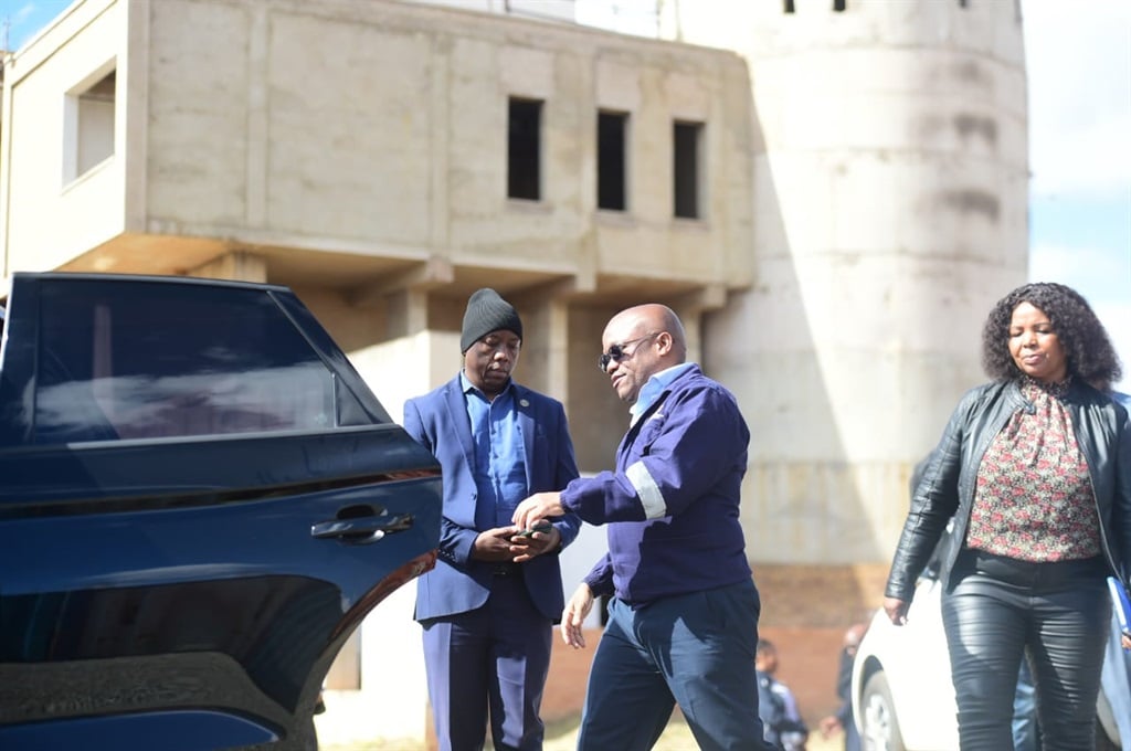 R95 million down the drain! | Daily Sun