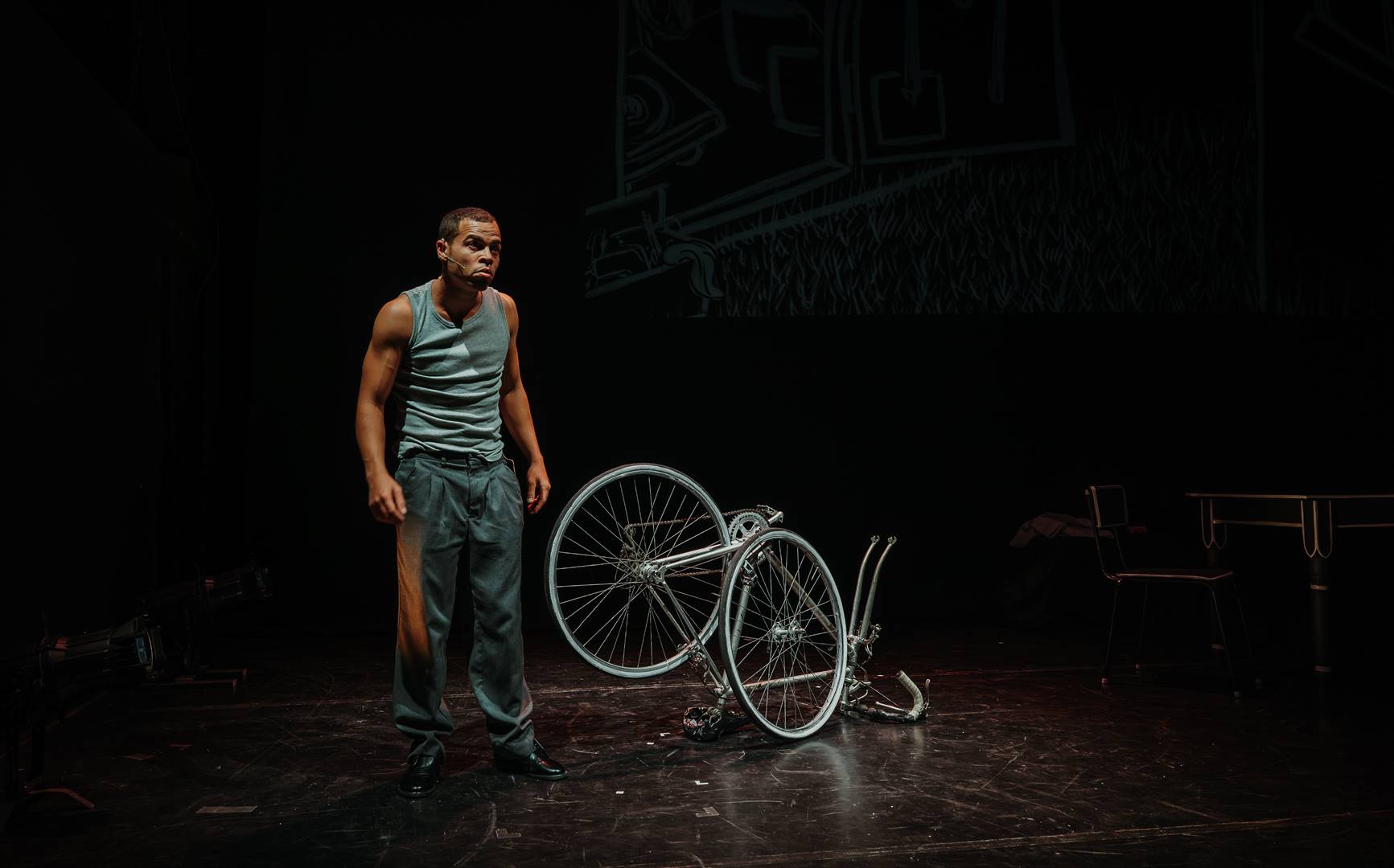 Resensie: ‘Fietsry vir dommies’ belig die werklikheid in talle gesinne ...