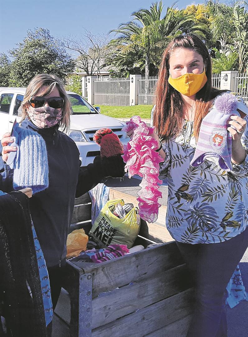 Gene Louw staan saam | Netwerk24