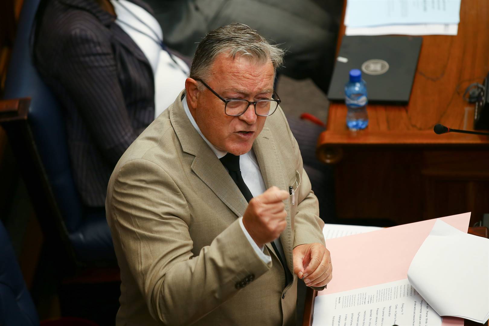 Dugmore is die koning van moddergooi | Netwerk24