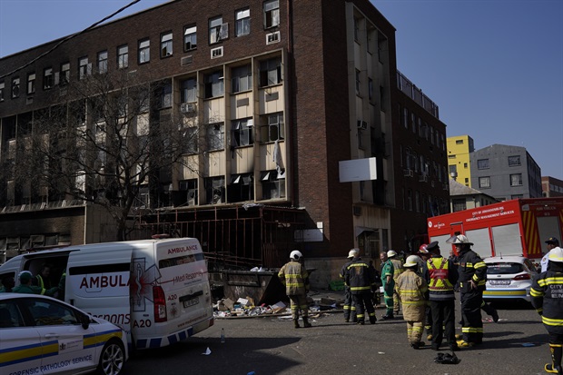 DEVELOPING | Joburg fire: Death toll now at 77 after 3 people die in ...