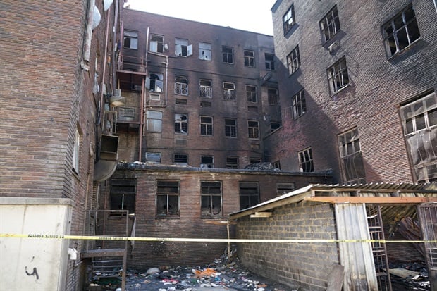 DEVELOPING | Joburg fire: Death toll now at 77 after 3 people die in ...