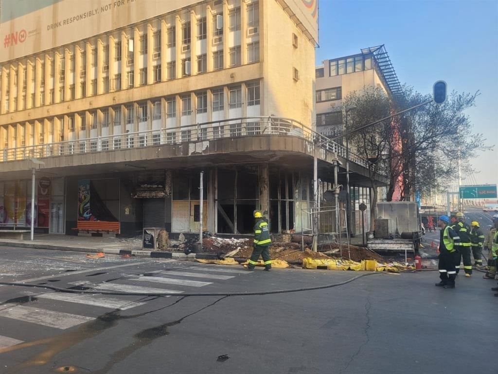 WATCH: Joburg up in flames again | Daily Sun