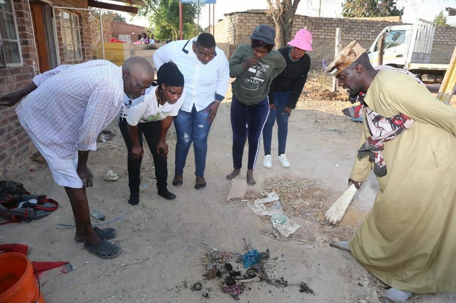 MUTHI KILLS BUSINESS! | Daily Sun