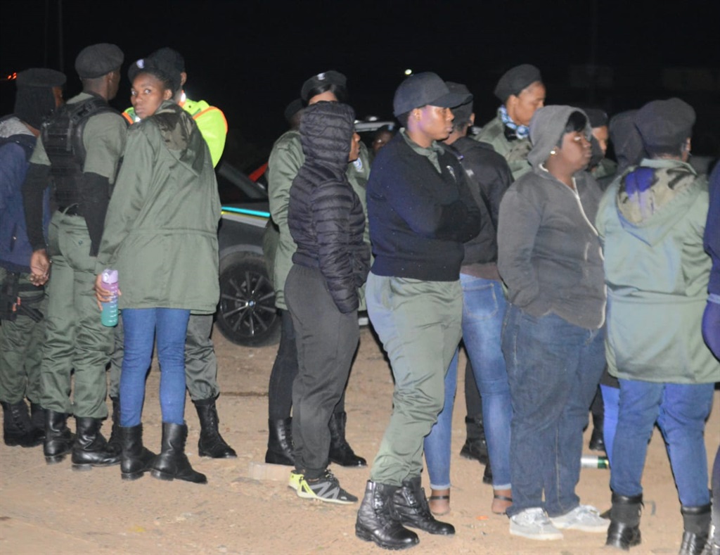 AmaPanyaza officer shot in broad daylight | Daily Sun