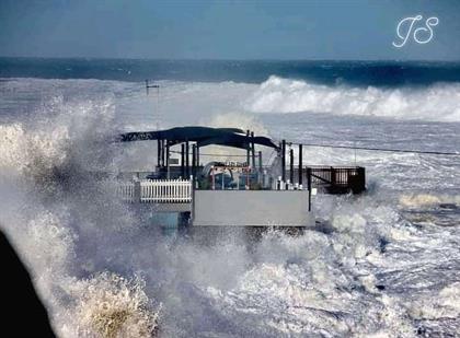 WATCH | 'Those waves were hectic': High tide batters Eastern and ...