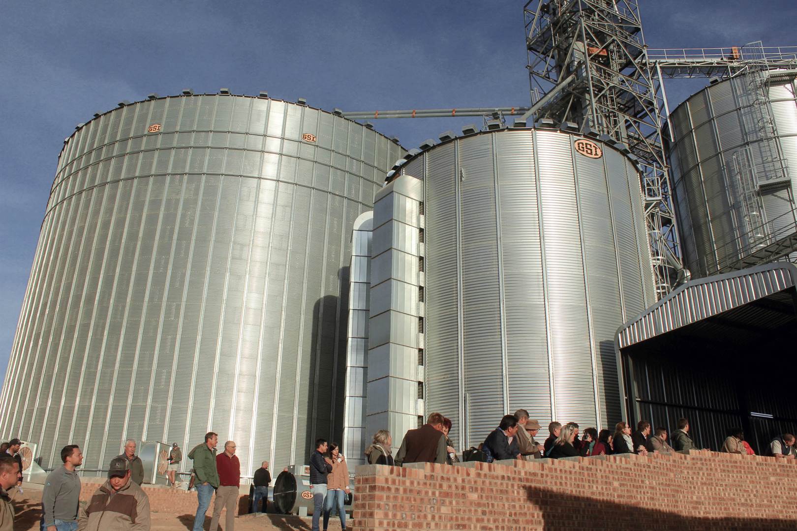 Bou groot of los dit, meen BP Greyling | Landbou