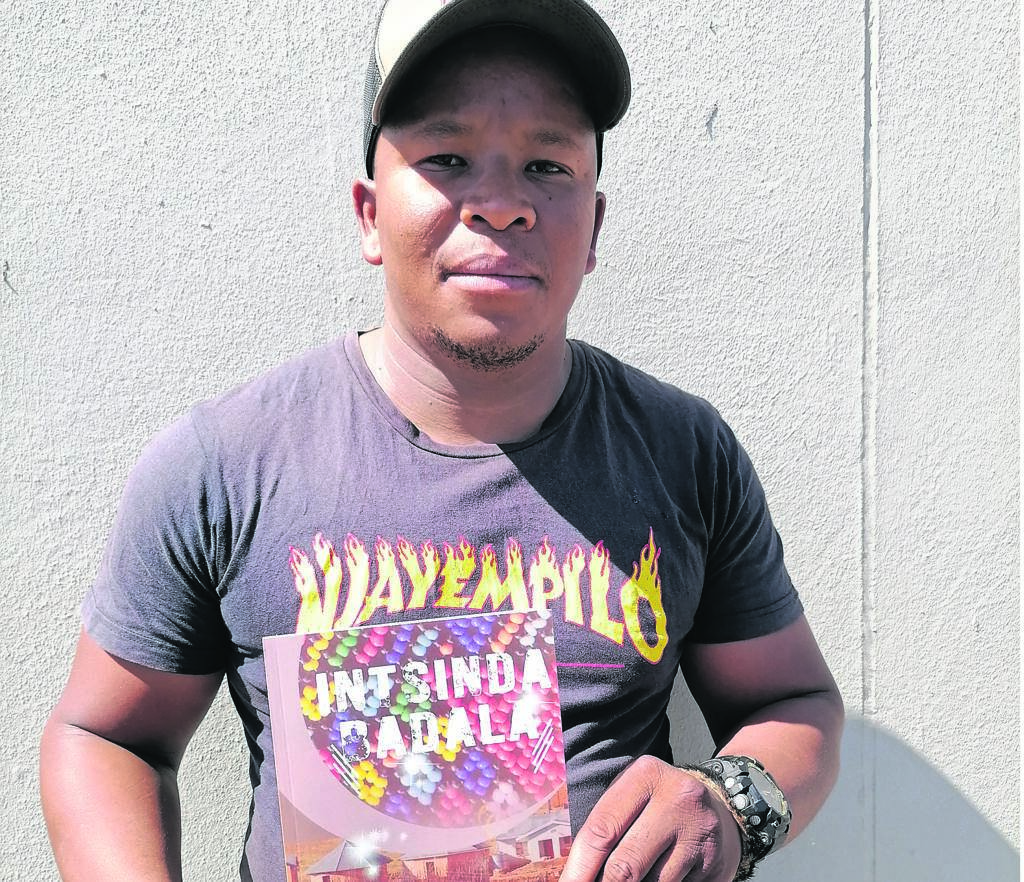 Uzingomba isifuba umbhali | News24
