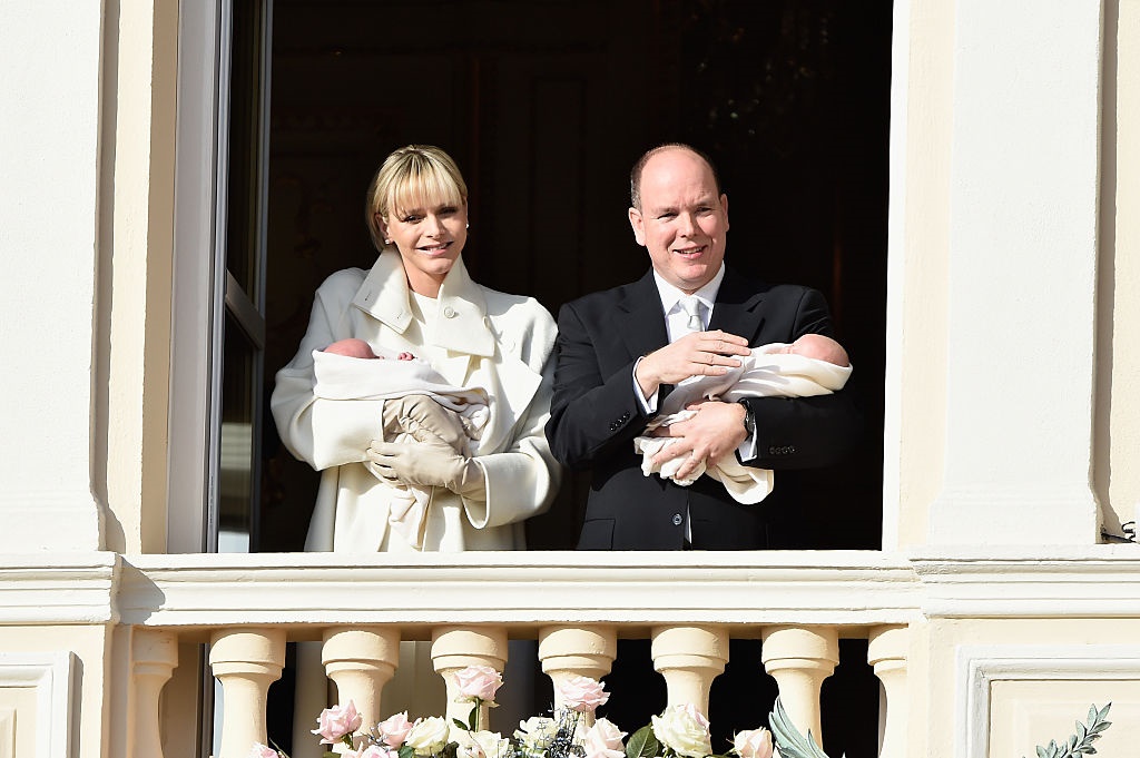 Kyk net prinses Charlene se gewaagde nuwe kapsel | Netwerk24