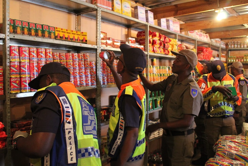 PICS: AboMyfriend told to comply or close shop! | Daily Sun