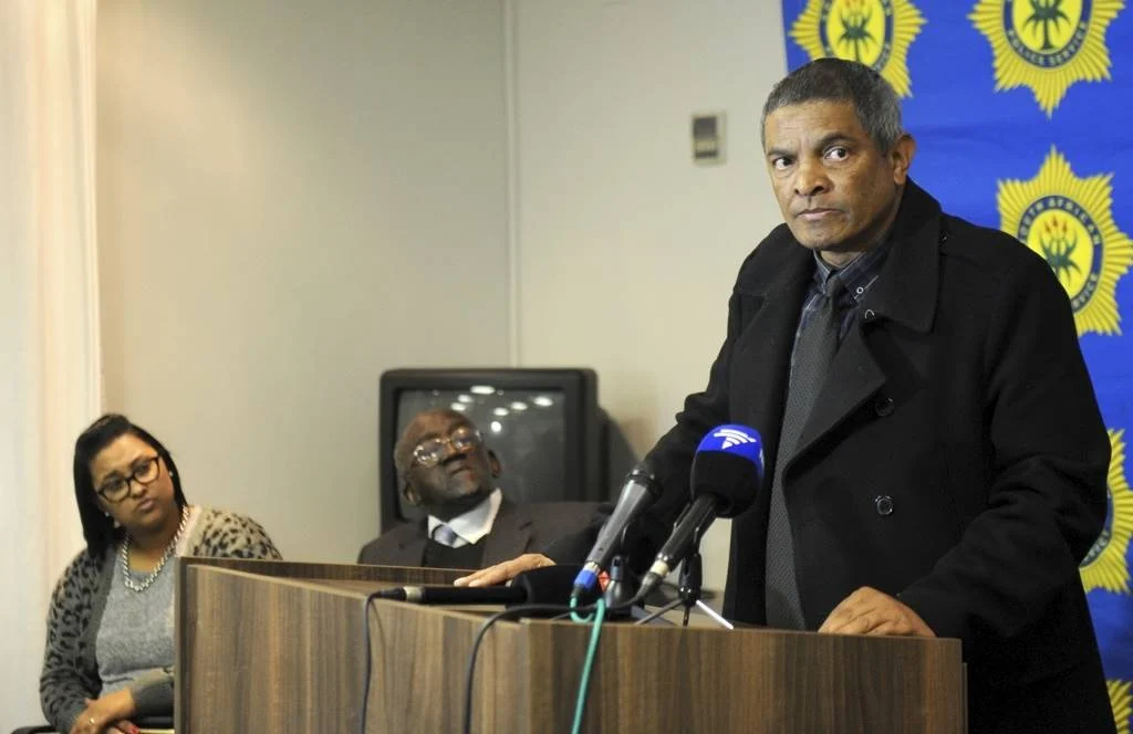Skors Vearey oor sy FB-plasings – verslag | Netwerk24