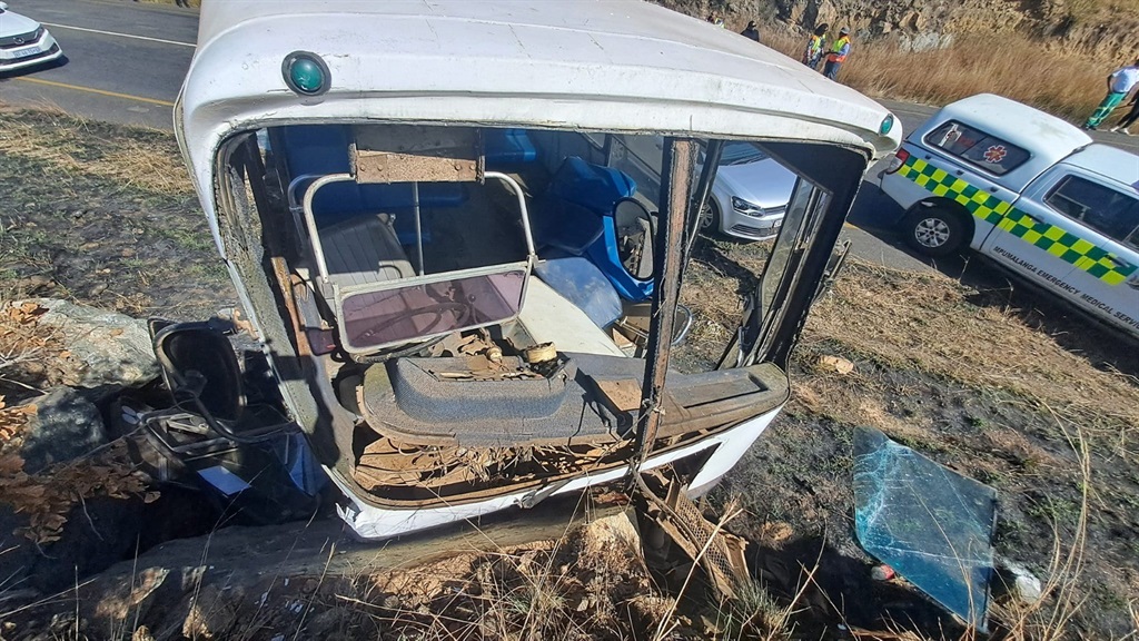 PICS: 64 pupils injured in horrific bus crash! | Daily Sun