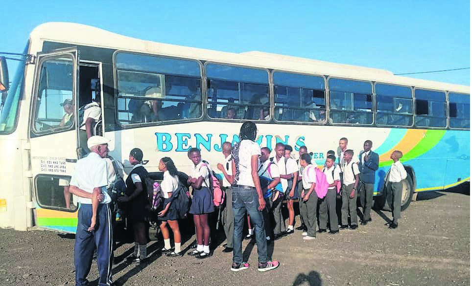 Die wiel draai vir busdiens | Son