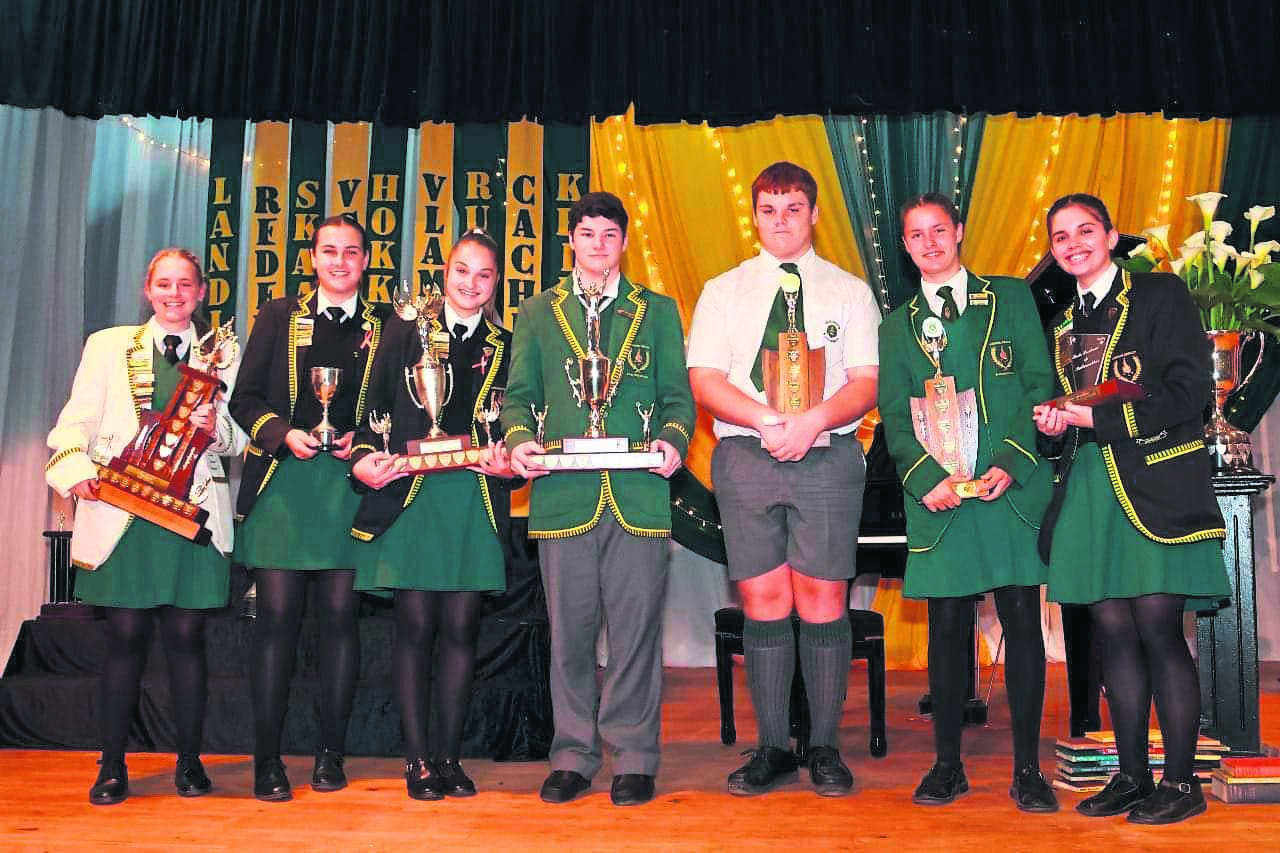 Die Hoërskool Despatch vereer 2023 se toppresteerders | News24